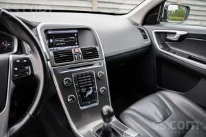 Melns Volvo XC60 2013 Jelgava, ar dzinēja tilpumu 2.00 L un nobraukumu 0 tūkst. km par 11500 €, foto 21 vietnē AUTOMOTO.COM.LV
