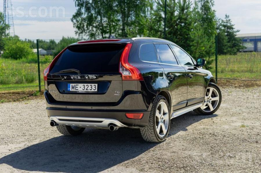 Melns Volvo XC60 2013 Rīga, ar dzinēja tilpumu 3.00 L un nobraukumu 0 tūkst. km par 11990 €, foto 6 vietnē AUTOMOTO.COM.LV