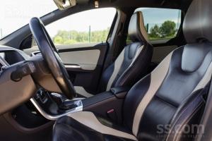 Melns Volvo XC60 2013 Rīga, ar dzinēja tilpumu 3.00 L un nobraukumu 0 tūkst. km par 11990 €, foto 8 vietnē AUTOMOTO.COM.LV