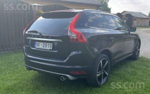 Black Volvo XC60 2013 in Bauska, with an engine capacity of 2.40 L and mileage of 266 thousand km for 11500 €, photo 3 on AUTOMOTO.COM.LV