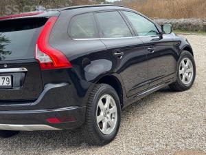 Melns Volvo XC60 2013 Jūrmala, ar dzinēja tilpumu 2.00 L un nobraukumu 279 tūkst. km par 10700 €, foto 6 vietnē AUTOMOTO.COM.LV