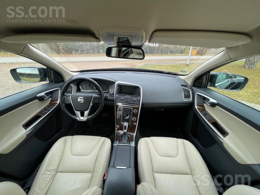 Melns Volvo XC60 2013 Jūrmala, ar dzinēja tilpumu 2.00 L un nobraukumu 279 tūkst. km par 10700 €, foto 9 vietnē AUTOMOTO.COM.LV
