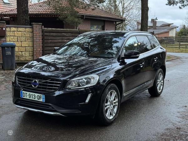 Melns Volvo XC60 2013 Viļņa, ar dzinēja tilpumu 2.40 L un nobraukumu 284 tūkst. km par 14700 €, foto 1 vietnē AUTOMOTO.COM.LV