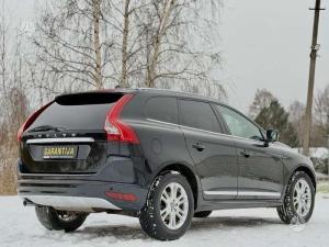 Black Volvo XC60 2013 in Siauliai, with an engine capacity of 1.98 L and mileage of 264 thousand km for 13750 €, photo 4 on AUTOMOTO.COM.LV