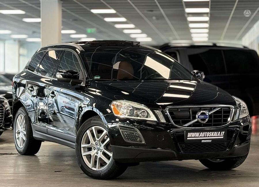 Melns Volvo XC60 2013 Klaipėda, ar dzinēja tilpumu 2.40 L un nobraukumu 238 tūkst. km par 13500 €, foto 9 vietnē AUTOMOTO.COM.LV