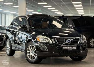 Black Volvo XC60 2013 in Klaipeda, with an engine capacity of 2.40 L and mileage of 238 thousand km for 13500 €, photo 14 on AUTOMOTO.COM.LV