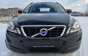 Black Volvo XC60 2013 in Siauliai, with an engine capacity of 2.40 L and mileage of 229 thousand km for 9350 €, photo 7 on AUTOMOTO.COM.LV