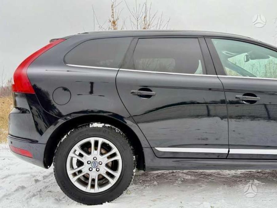 Melns Volvo XC60 2013 Šauļi, ar dzinēja tilpumu 1.98 L un nobraukumu 264 tūkst. km par 13750 €, foto 9 vietnē AUTOMOTO.COM.LV