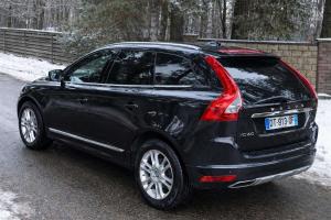 Melns Volvo XC60 2013 Viļņa, ar dzinēja tilpumu 2.40 L un nobraukumu 284 tūkst. km par 14500 €, foto 9 vietnē AUTOMOTO.COM.LV