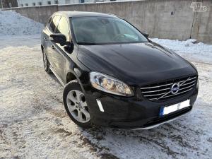Melns Volvo XC60 2013 Klaipėda, ar dzinēja tilpumu 3.20 L un nobraukumu 388 tūkst. km par 9500 €, foto 3 vietnē AUTOMOTO.COM.LV
