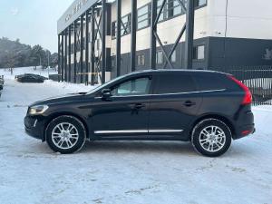 Melns Volvo XC60 2013 Jonava, ar dzinēja tilpumu 2.40 L un nobraukumu 280 tūkst. km par 13799 €, foto 5 vietnē AUTOMOTO.COM.LV