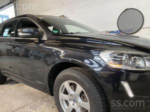 Black Volvo XC60 2013 in Jelgava, with an engine capacity of 2.00 L and mileage of 296 thousand km for 10590 €, photo 29 on AUTOMOTO.COM.LV