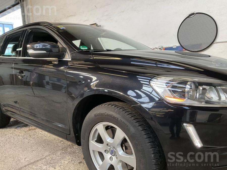Black Volvo XC60 2013 in Jelgava, with an engine capacity of 2.00 L and mileage of 296 thousand km for 10590 €, photo 29 on AUTOMOTO.COM.LV