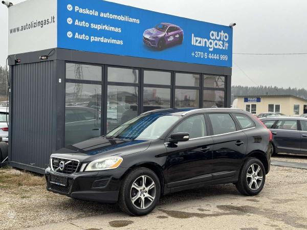 Black Volvo XC60 2013 in Vilnius, with an engine capacity of 2.40 L and mileage of 195 thousand km for 9350 €, photo 1 on AUTOMOTO.COM.LV