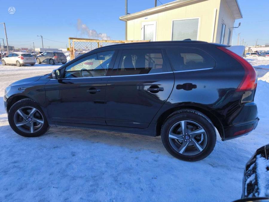 Melns Volvo XC60 2013 Viļņa, ar dzinēja tilpumu 1.98 L un nobraukumu 255 tūkst. km par 10500 €, foto 8 vietnē AUTOMOTO.COM.LV