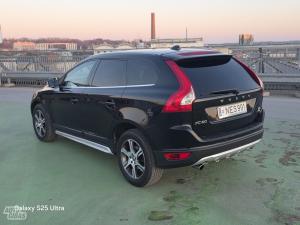 Melns Volvo XC60 2013 Viļņa, ar dzinēja tilpumu 3.00 L un nobraukumu 265 tūkst. km par 9500 €, foto  vietnē AUTOMOTO.COM.LV
