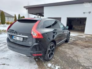 Black Volvo XC60 2013 in Jonava, with an engine capacity of 2.40 L and mileage of 254 thousand km for 13500 €, photo 3 on AUTOMOTO.COM.LV