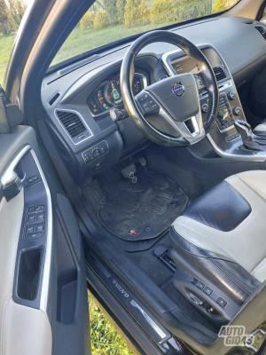 Black Volvo XC60 2013 in Jonava, with an engine capacity of 2.40 L and mileage of 254 thousand km for 13500 €, photo 11 on AUTOMOTO.COM.LV