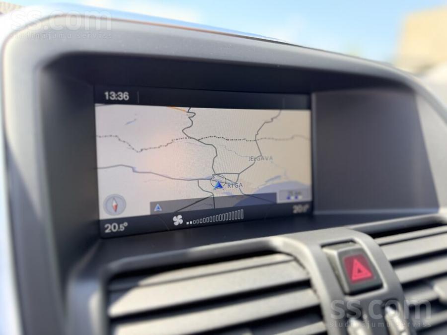 Melns Volvo XC60 2013 Rīga, ar dzinēja tilpumu 2.00 L un nobraukumu 183 tūkst. km par 11995 €, foto 16 vietnē AUTOMOTO.COM.LV