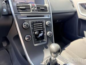 Melns Volvo XC60 2013 Rīga, ar dzinēja tilpumu 2.00 L un nobraukumu 183 tūkst. km par 11995 €, foto 17 vietnē AUTOMOTO.COM.LV