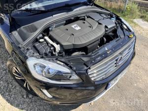 Melns Volvo XC60 2013 Rīga, ar dzinēja tilpumu 2.00 L un nobraukumu 183 tūkst. km par 11995 €, foto 22 vietnē AUTOMOTO.COM.LV