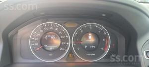 Black Volvo XC60 2013 in Riga, with an engine capacity of 2.40 L and mileage of 285 thousand km for 8500 €, photo 8 on AUTOMOTO.COM.LV