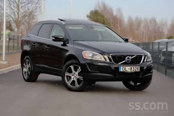 Black Volvo XC60 2013 in Jelgava, with an engine capacity of 2.40 L and mileage of 0 thousand km for 10300 €, photo 3 on AUTOMOTO.COM.LV