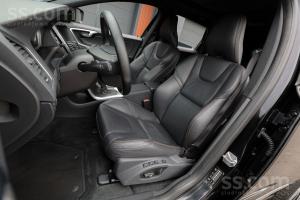 Melns Volvo XC60 2013 Jelgava, ar dzinēja tilpumu 2.00 L un nobraukumu 0 tūkst. km par 13850 €, foto 10 vietnē AUTOMOTO.COM.LV