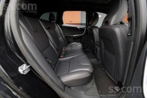 Melns Volvo XC60 2013 Jelgava, ar dzinēja tilpumu 2.00 L un nobraukumu 0 tūkst. km par 13850 €, foto 12 vietnē AUTOMOTO.COM.LV