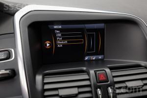 Melns Volvo XC60 2013 Jelgava, ar dzinēja tilpumu 2.00 L un nobraukumu 0 tūkst. km par 13850 €, foto 17 vietnē AUTOMOTO.COM.LV