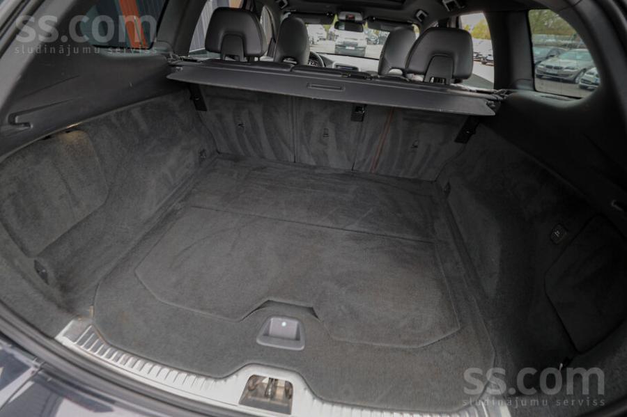 Melns Volvo XC60 2013 Jelgava, ar dzinēja tilpumu 2.00 L un nobraukumu 0 tūkst. km par 13850 €, foto 31 vietnē AUTOMOTO.COM.LV