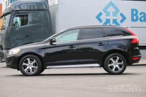 Black Volvo XC60 2013 in Riga, with an engine capacity of 2.00 L and mileage of 262 thousand km for 5990 €, photo 6 on AUTOMOTO.COM.LV