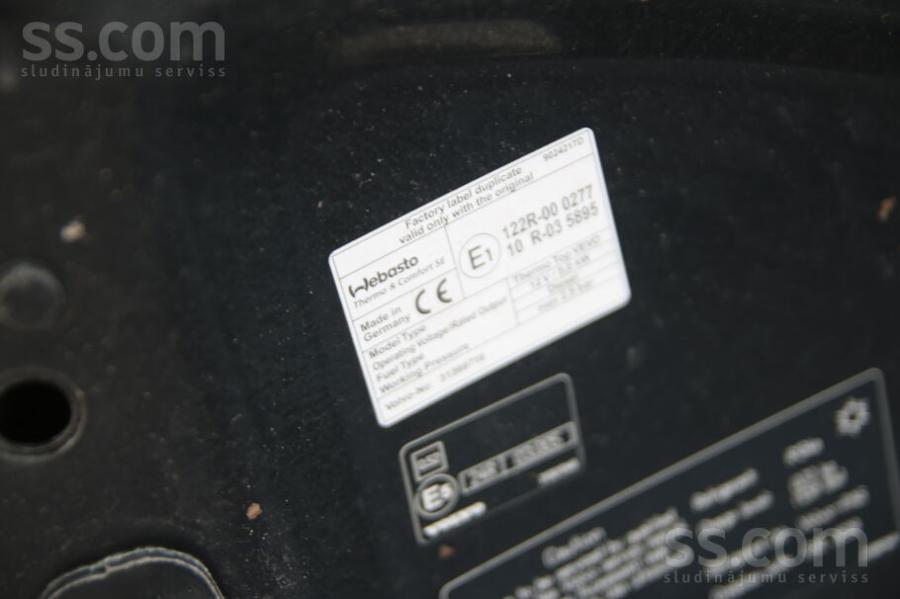 Black Volvo XC60 2013 in Riga, with an engine capacity of 2.00 L and mileage of 262 thousand km for 5990 €, photo 23 on AUTOMOTO.COM.LV