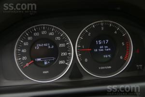 Black Volvo XC60 2013 in Riga, with an engine capacity of 2.00 L and mileage of 262 thousand km for 5990 €, photo 24 on AUTOMOTO.COM.LV