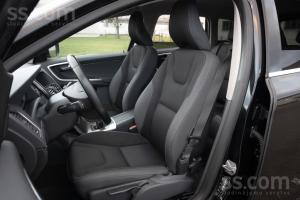 Melns Volvo XC60 2013 Tukums, ar dzinēja tilpumu 2.00 L un nobraukumu 257 tūkst. km par 10990 €, foto 15 vietnē AUTOMOTO.COM.LV