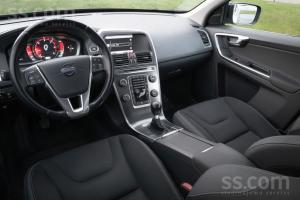 Melns Volvo XC60 2013 Tukums, ar dzinēja tilpumu 2.00 L un nobraukumu 257 tūkst. km par 10990 €, foto 21 vietnē AUTOMOTO.COM.LV
