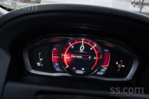 Melns Volvo XC60 2013 Tukums, ar dzinēja tilpumu 2.00 L un nobraukumu 257 tūkst. km par 10990 €, foto 32 vietnē AUTOMOTO.COM.LV