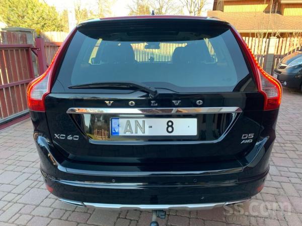 Black Volvo XC60 2013 in Jurmala, with an engine capacity of 2.40 L and mileage of 0 thousand km for 10900 €, photo 6 on AUTOMOTO.COM.LV