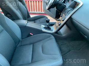 Melns Volvo XC60 2013 Jūrmala, ar dzinēja tilpumu 2.40 L un nobraukumu 0 tūkst. km par 10900 €, foto 20 vietnē AUTOMOTO.COM.LV