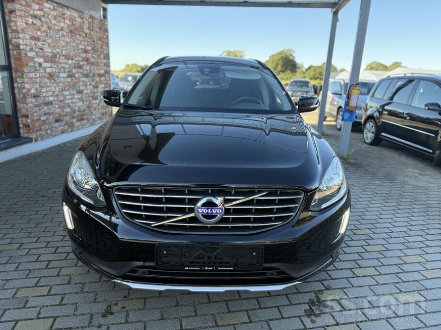 Melns Volvo XC60 2013 Talsi, ar dzinēja tilpumu 2.00 L un nobraukumu 201 tūkst. km par 12970 €, foto 9 vietnē AUTOMOTO.COM.LV