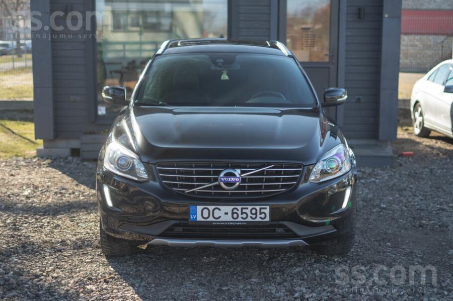 Melns Volvo XC60 2013 Liepāja, ar dzinēja tilpumu 2.00 L un nobraukumu 297 tūkst. km par 10300 €, foto 3 vietnē AUTOMOTO.COM.LV