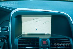 Melns Volvo XC60 2013 Liepāja, ar dzinēja tilpumu 2.00 L un nobraukumu 297 tūkst. km par 10300 €, foto 26 vietnē AUTOMOTO.COM.LV