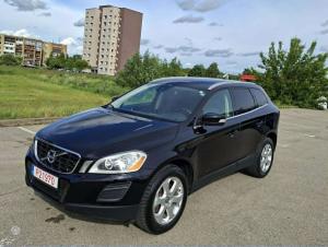 Melns Volvo XC60 2013 Radviliškis, ar dzinēja tilpumu 3.20 L un nobraukumu 240 tūkst. km par 7300 €, foto  vietnē AUTOMOTO.COM.LV