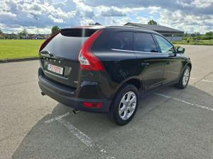 Black Volvo XC60 2013 in Radviliskis, with an engine capacity of 3.20 L and mileage of 240 thousand km for 7300 €, photo 8 on AUTOMOTO.COM.LV