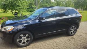 Melns Volvo XC60 2013 Viļņa, ar dzinēja tilpumu 2.95 L un nobraukumu 221 tūkst. km par 7000 €, foto 6 vietnē AUTOMOTO.COM.LV