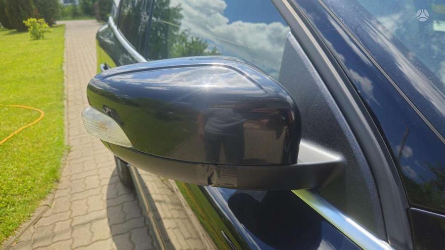 Melns Volvo XC60 2013 Viļņa, ar dzinēja tilpumu 2.95 L un nobraukumu 221 tūkst. km par 7000 €, foto 22 vietnē AUTOMOTO.COM.LV