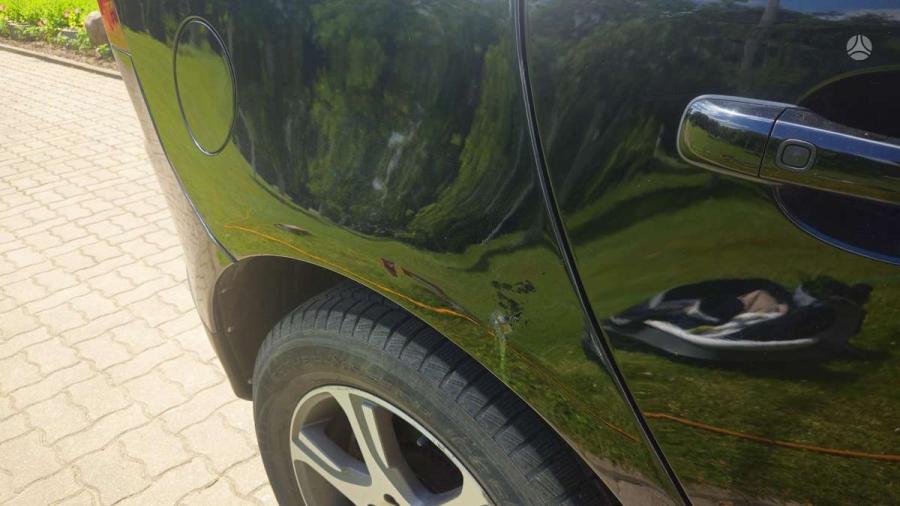 Melns Volvo XC60 2013 Viļņa, ar dzinēja tilpumu 2.95 L un nobraukumu 221 tūkst. km par 7000 €, foto 23 vietnē AUTOMOTO.COM.LV