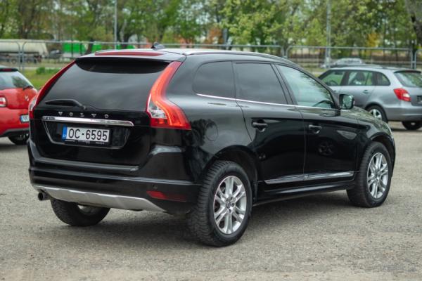 Melns Volvo XC60 2013 Rīga, ar dzinēja tilpumu 2.00 L un nobraukumu 296 tūkst. km par 11000 €, foto 4 vietnē AUTOMOTO.COM.LV