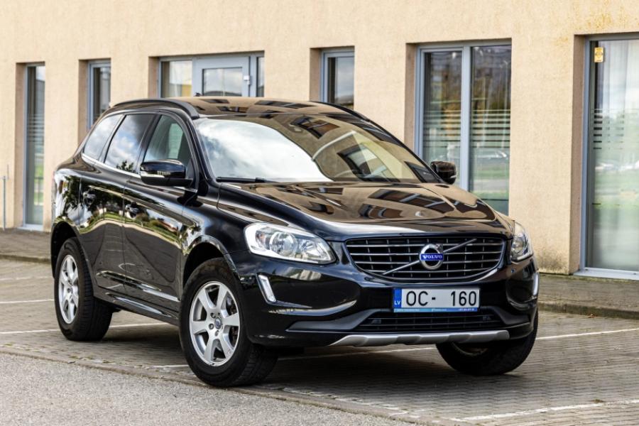 Melns Volvo XC60 2013 Rīga, ar dzinēja tilpumu 2.00 L un nobraukumu 295 tūkst. km par 9990 €, foto 1 vietnē AUTOMOTO.COM.LV