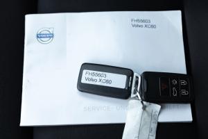 Melns Volvo XC60 2013 Rīga, ar dzinēja tilpumu 2.00 L un nobraukumu 295 tūkst. km par 9990 €, foto 12 vietnē AUTOMOTO.COM.LV